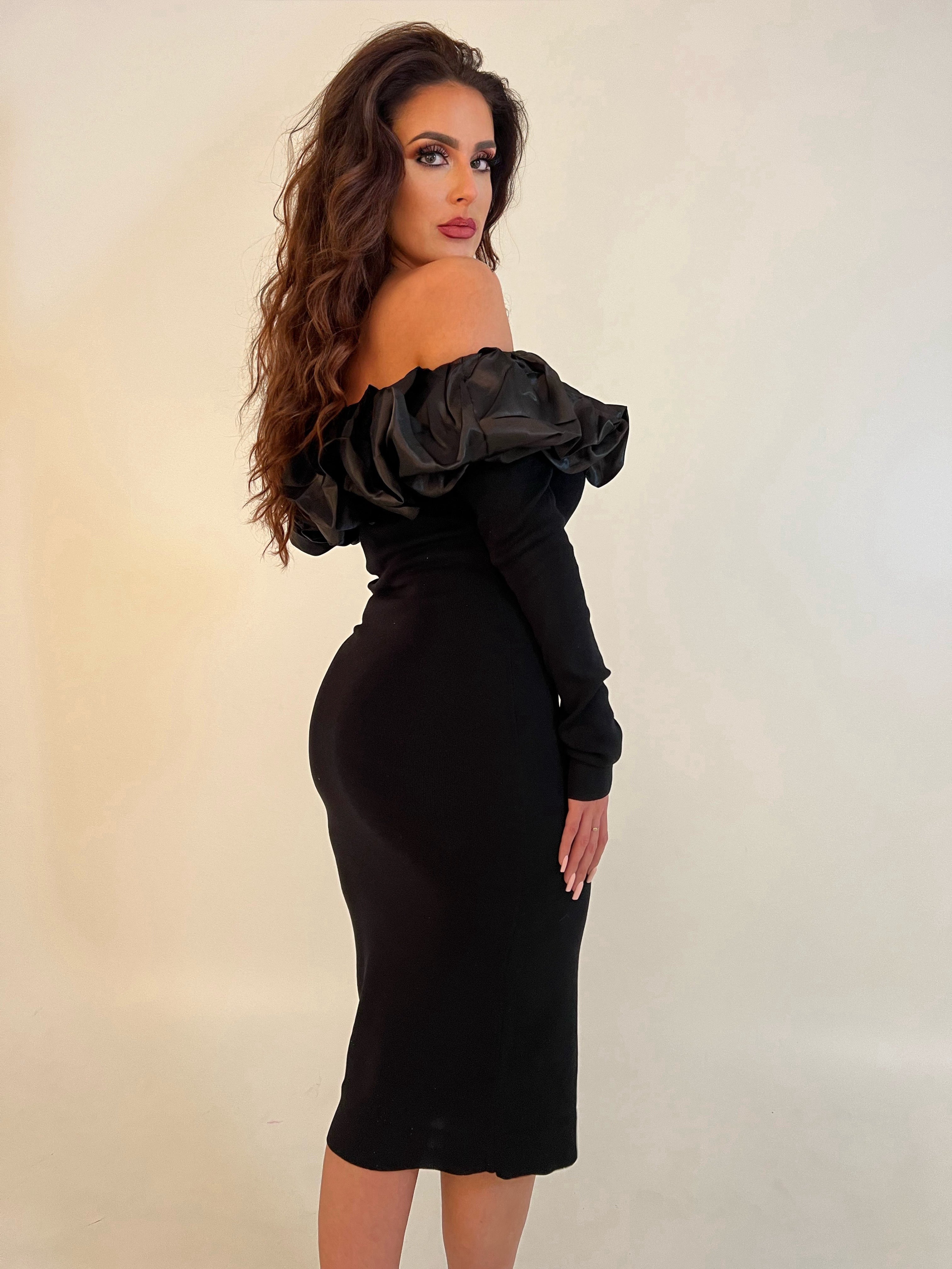 CHICANA-WEAR